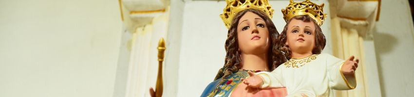 ᐈ El significado de María sentada a los pies de Jesús